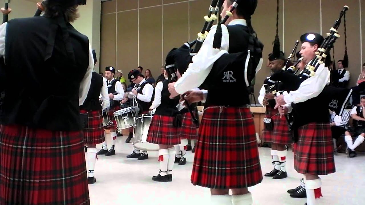 Rob Roy Pipe Band - Kemptville 2011 - YouTube