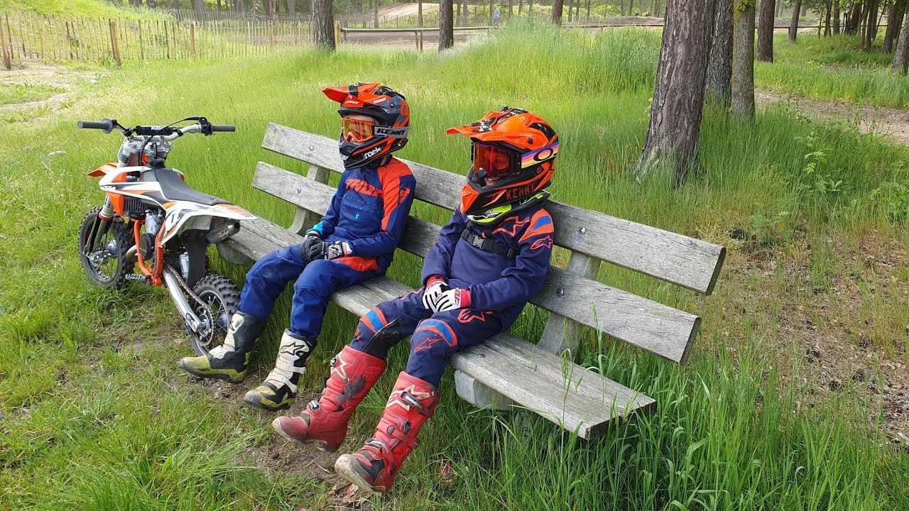 Dagje relaxed trainen @Halmac Halle | ktm #sx50 | #10 ️🔥 |Sam Brouwer ...