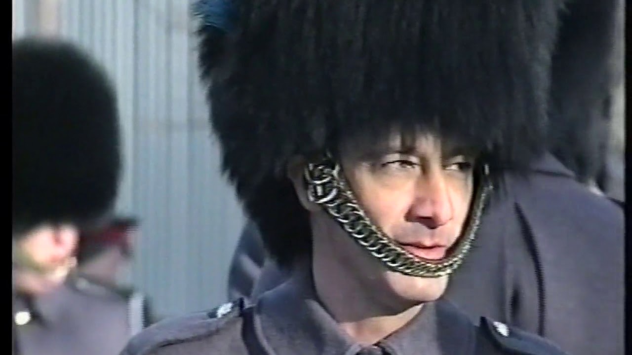 ATR Pirbright Passing Out Parade 5th Dec 1997 - YouTube