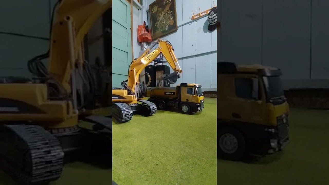 TRUK REMOTE EXCAVATOR BEKO KUNING - YouTube