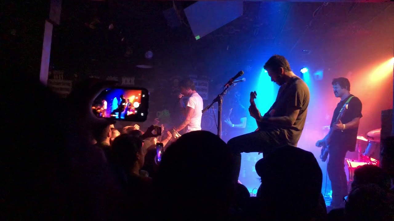 Saosin with Anthony Green singing Voices. - YouTube