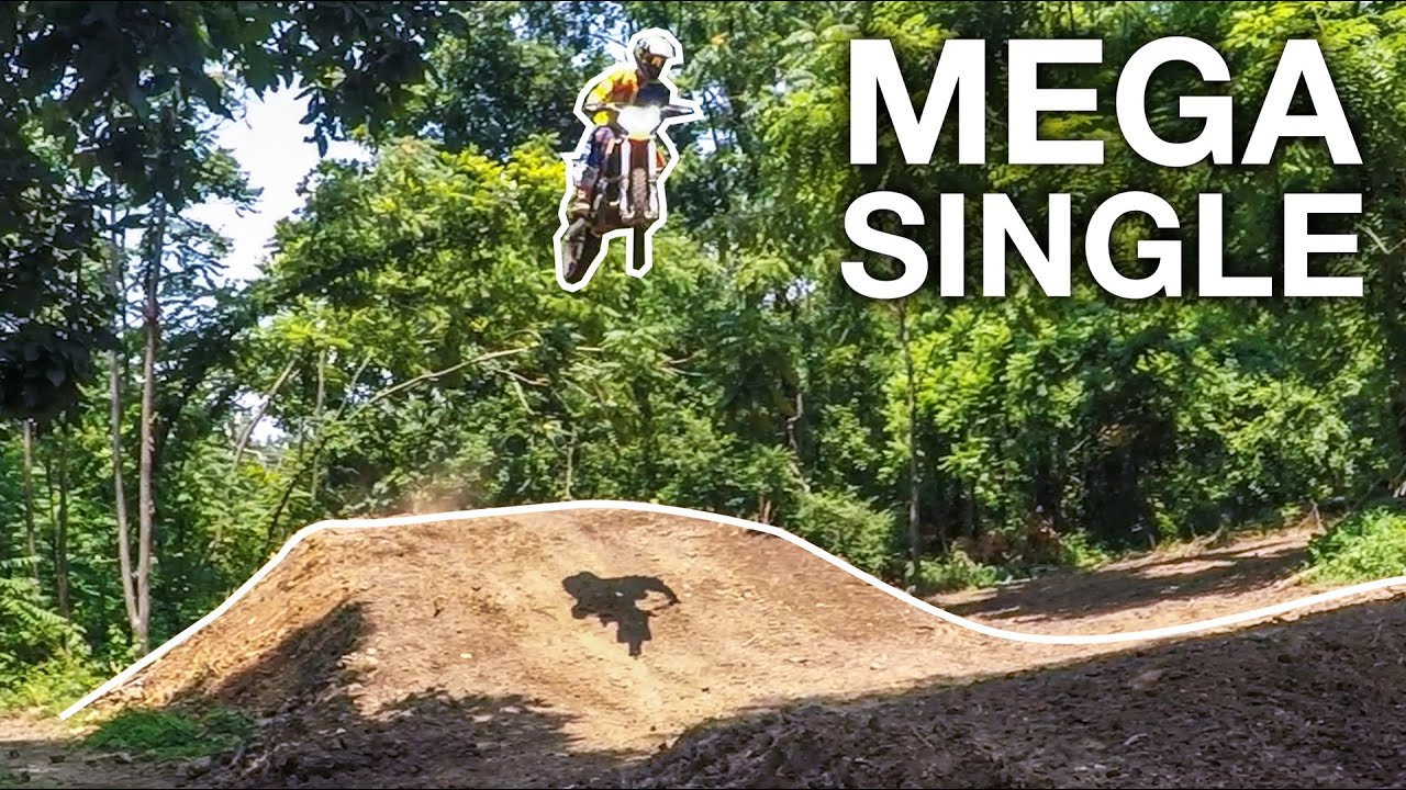 We Build a Mega Single / Double - Mx Track Build #10 - YouTube