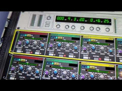 Midas Pro 2 Dynamic EQ (vs M32 X32 combinator) - YouTube