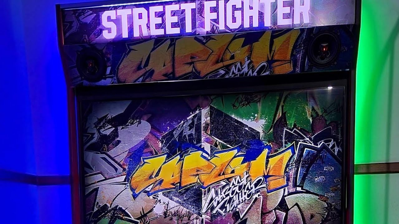 Street fighter 6 arcade cabinet 35th anniversary. Fliperama SF6. - YouTube