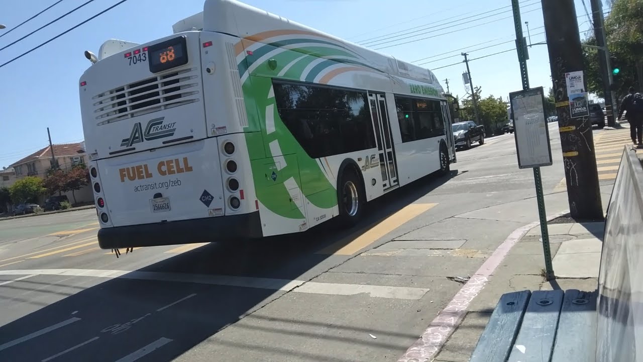 AC Transit 2022 New Flyer XHE40 7043 on Line 88 - YouTube
