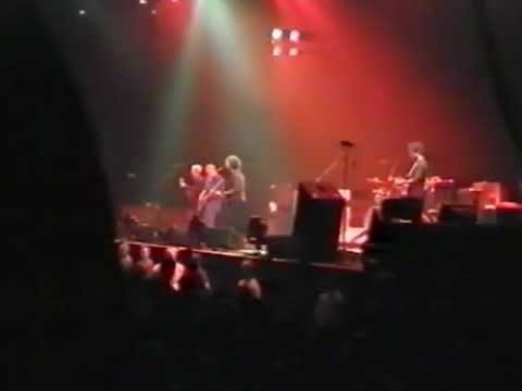 Pearl Jam - 2000-06-04 Manchester, UK (Full Concert) - YouTube