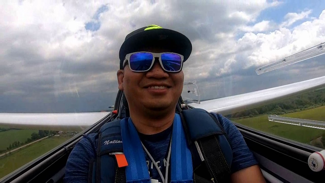 Aeropol plane gliding at Toronto Soaring club - YouTube