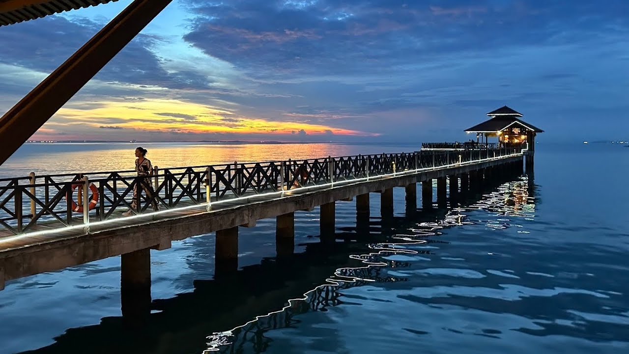 ビンタン島 インドラ・マヤに泊まりました！BinTang Island Indra Maya - YouTube