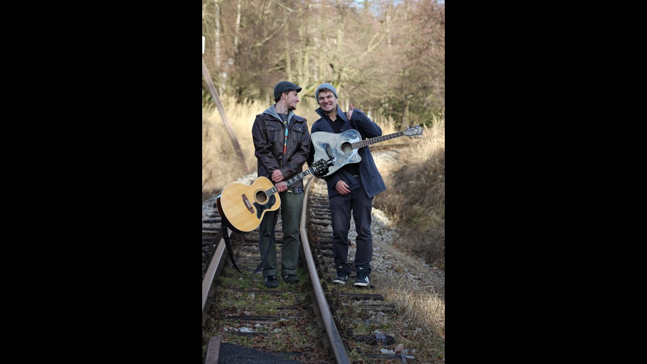 Bob Pflug & Fabián Berka - Čtyři-a-kordy - YouTube