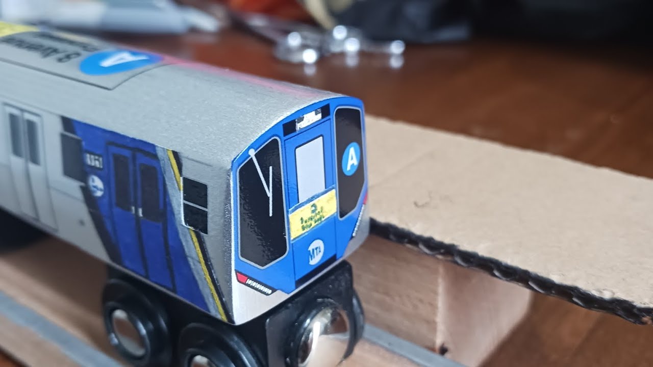 (SPECIAL)Munipals R211 Upgrade with inaugural run designs. - YouTube