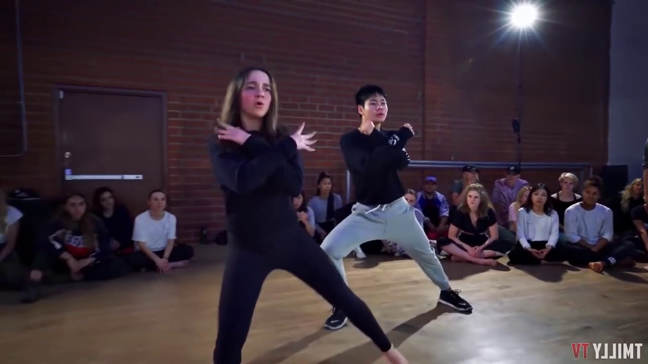 Sean Lew and Kaycee Rice - Bad at Love - Halsey Dance Mirrored - YouTube
