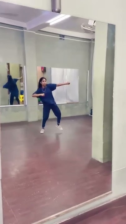 Dum Dum | Dance cover | Bish Khanna || #shorts#youtubeshorts #viralvideo #reels #explore #bish # ...