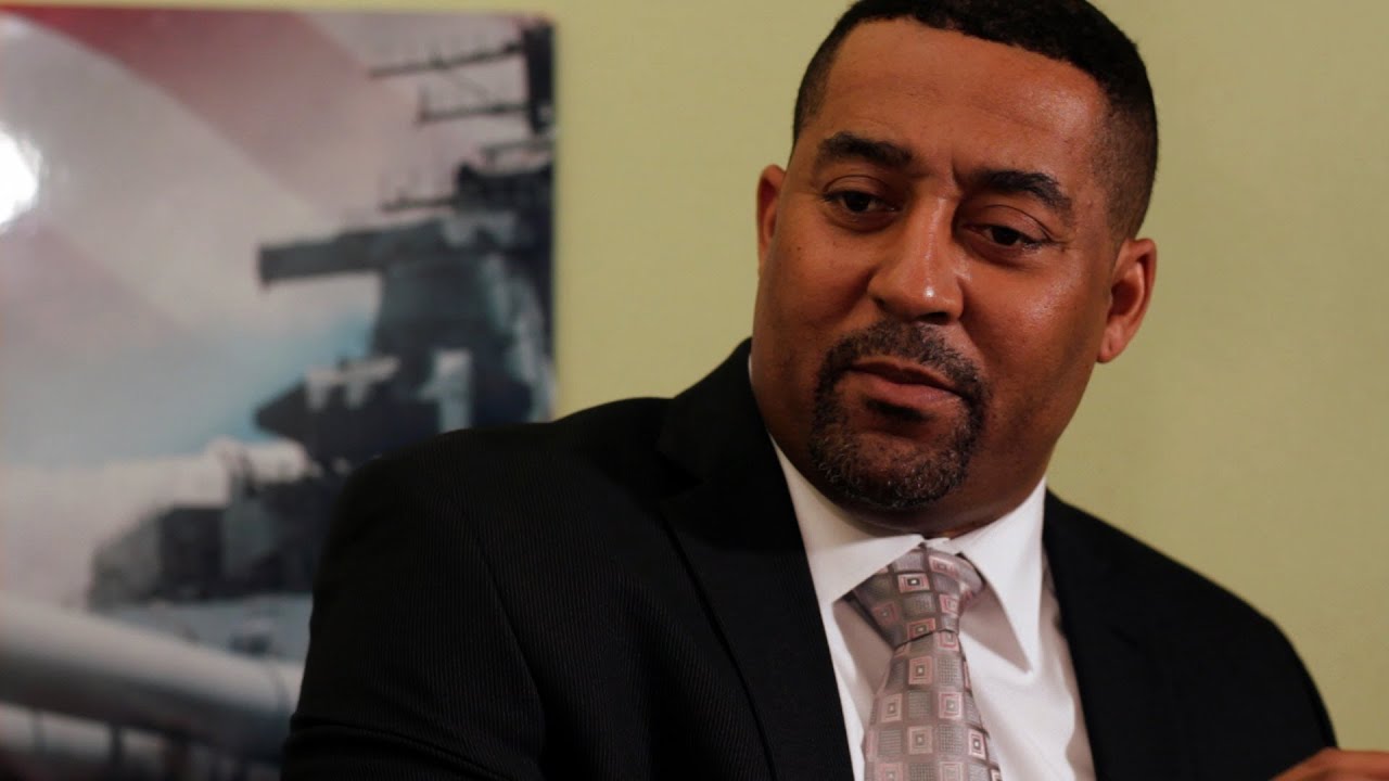 Award Winning Interview with Larry Williams - YouTube