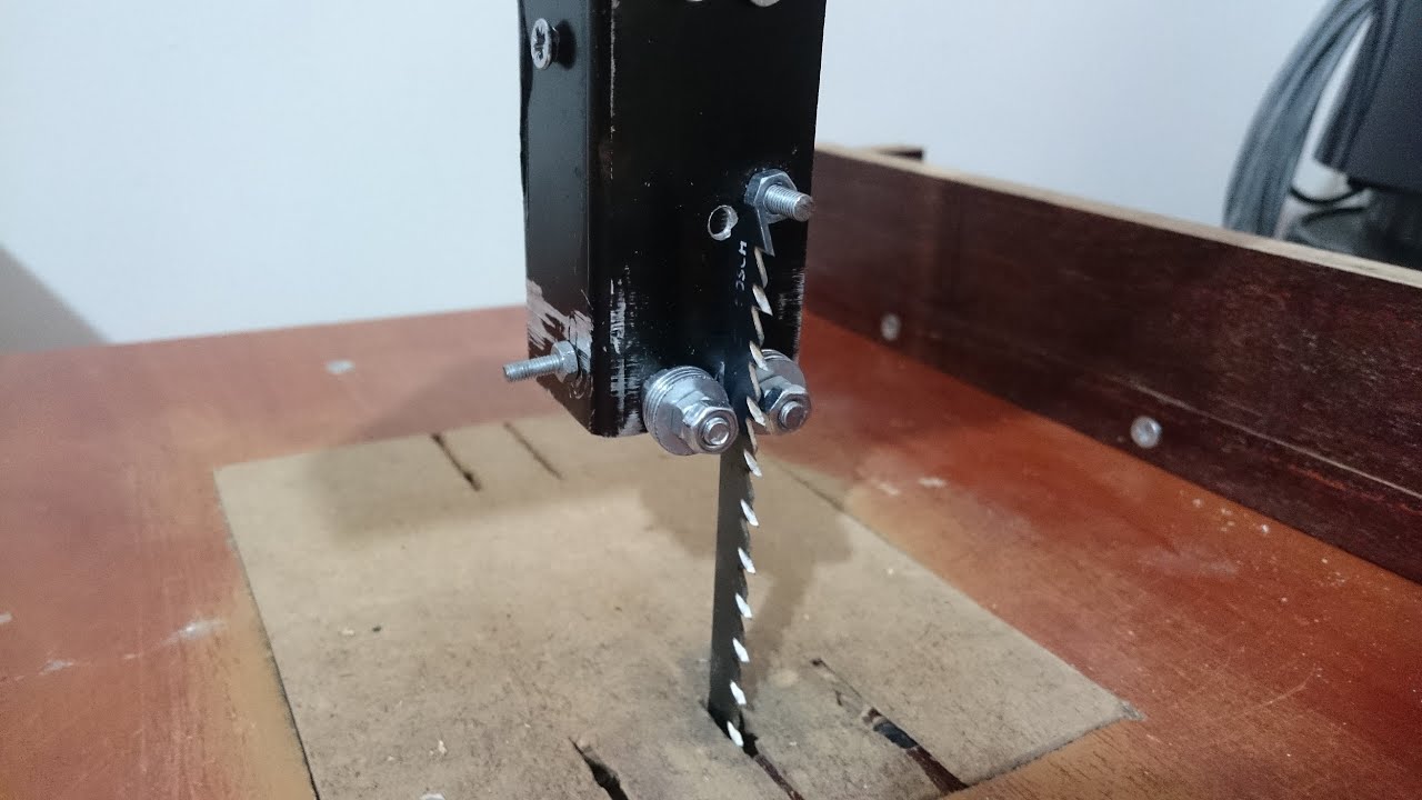 jigsaw table blade guides - YouTube