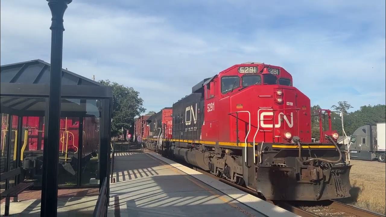 CN 5291 Leads CN L562 - YouTube