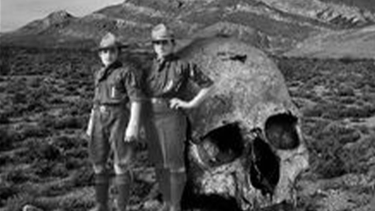 Scary Evidence That Confirms Giants Exist - YouTube