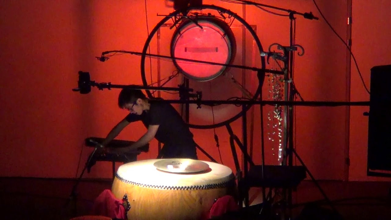 Le journal d'un fou - Qing Qing Teng（pour 2 tambour chinois et ...