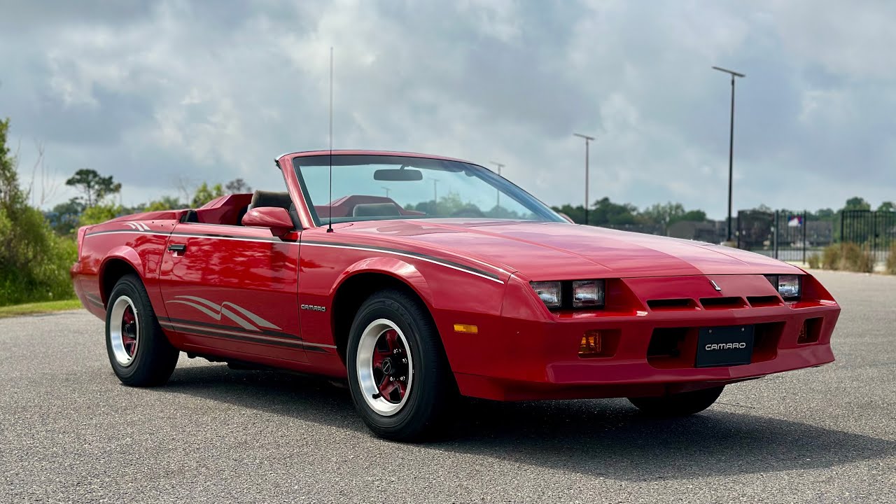 1983 Chevrolet Camaro Custom Convertible Walkaround | Top Up & Down ...