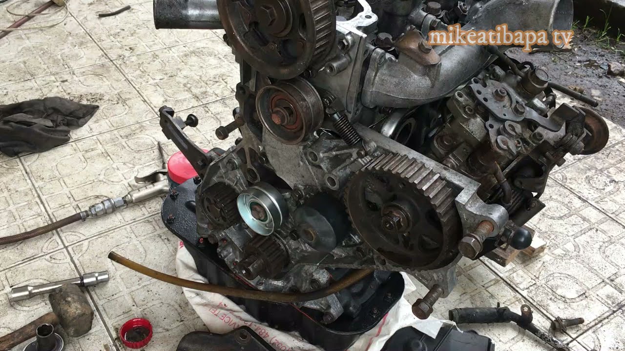 toyota 2c overhaul part2 - YouTube