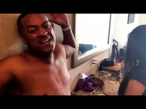 Man Waxing (Season 1 Episode 4)