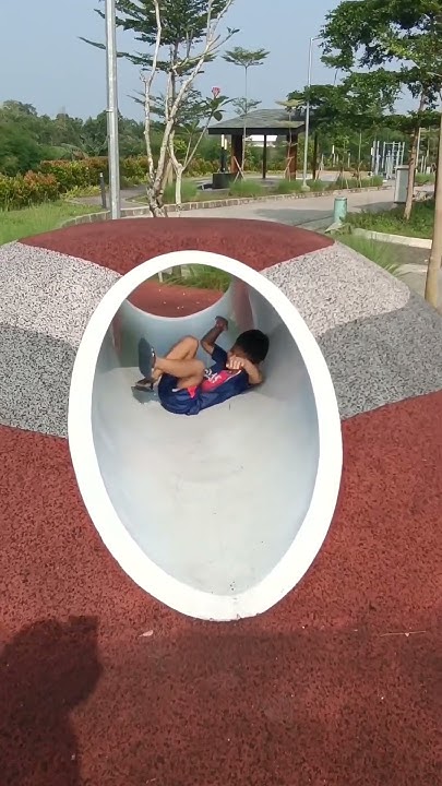 Aldebaran super happy main di playground Samanea Hill Albizia @Shorts #videoanak #playground ...