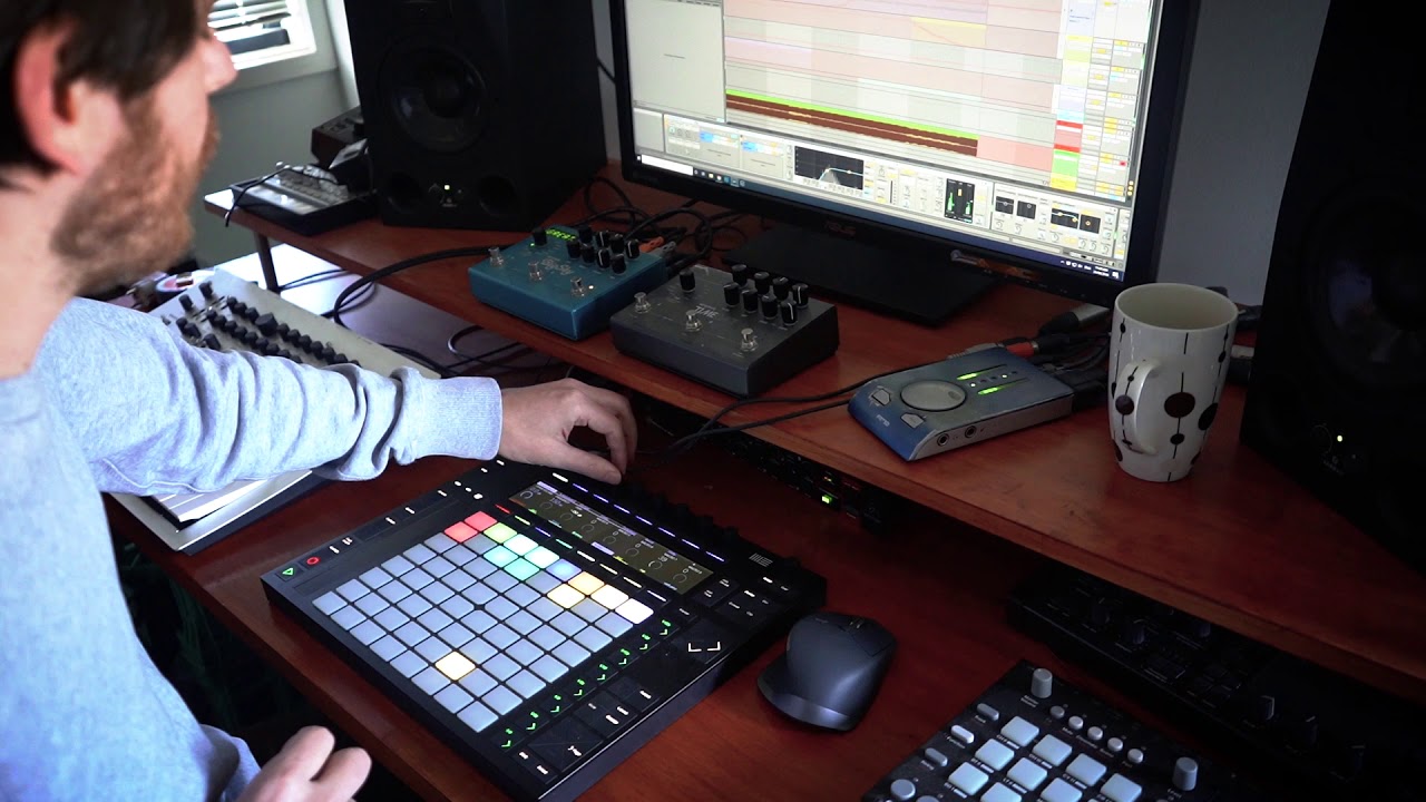 Burrows - After Effect (Ableton Push 2 Performance) - YouTube