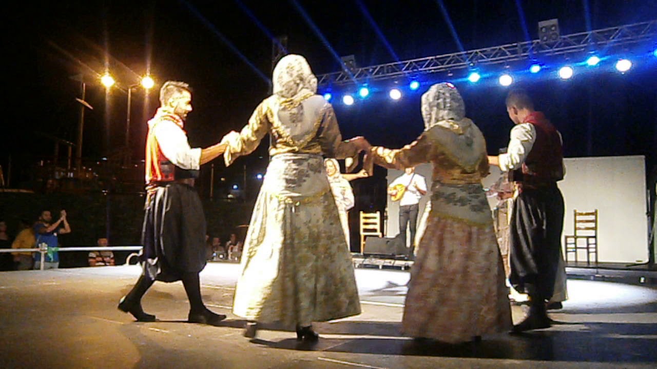 Συρτος Κυκλαδιτικος - YouTube