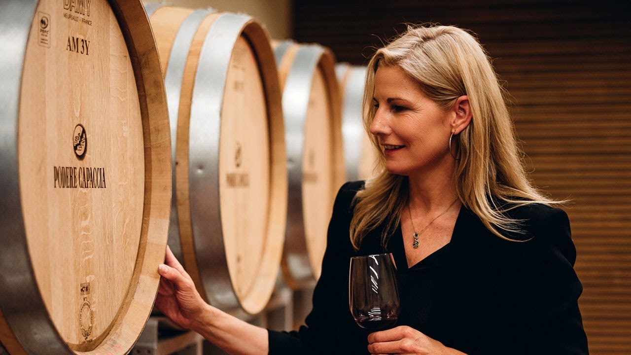 Podere Capaccia, il terroir di Radda tra eleganza e modernità - YouTube