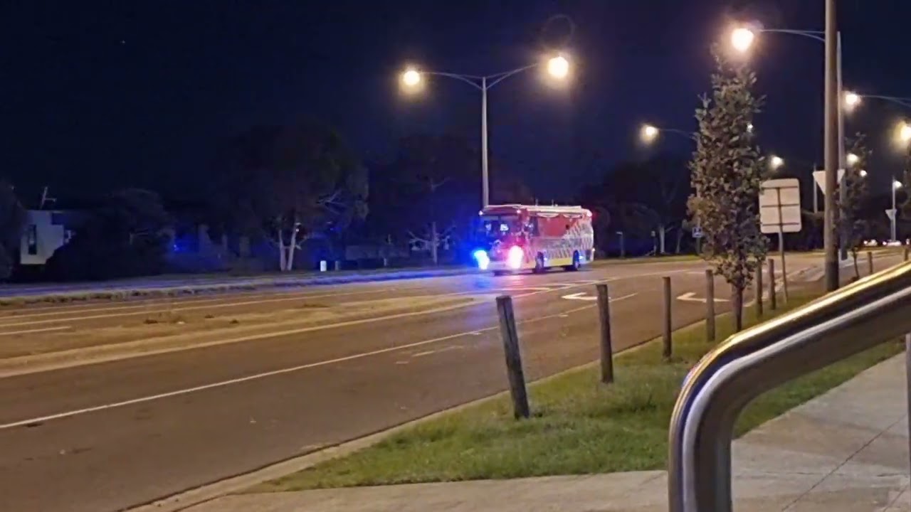 FRV - Control Unit 1 Responding (2022) - YouTube