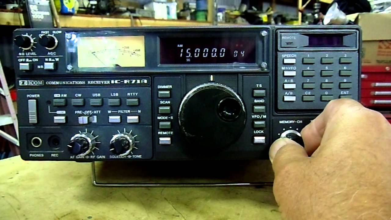 Icom r71a - YouTube
