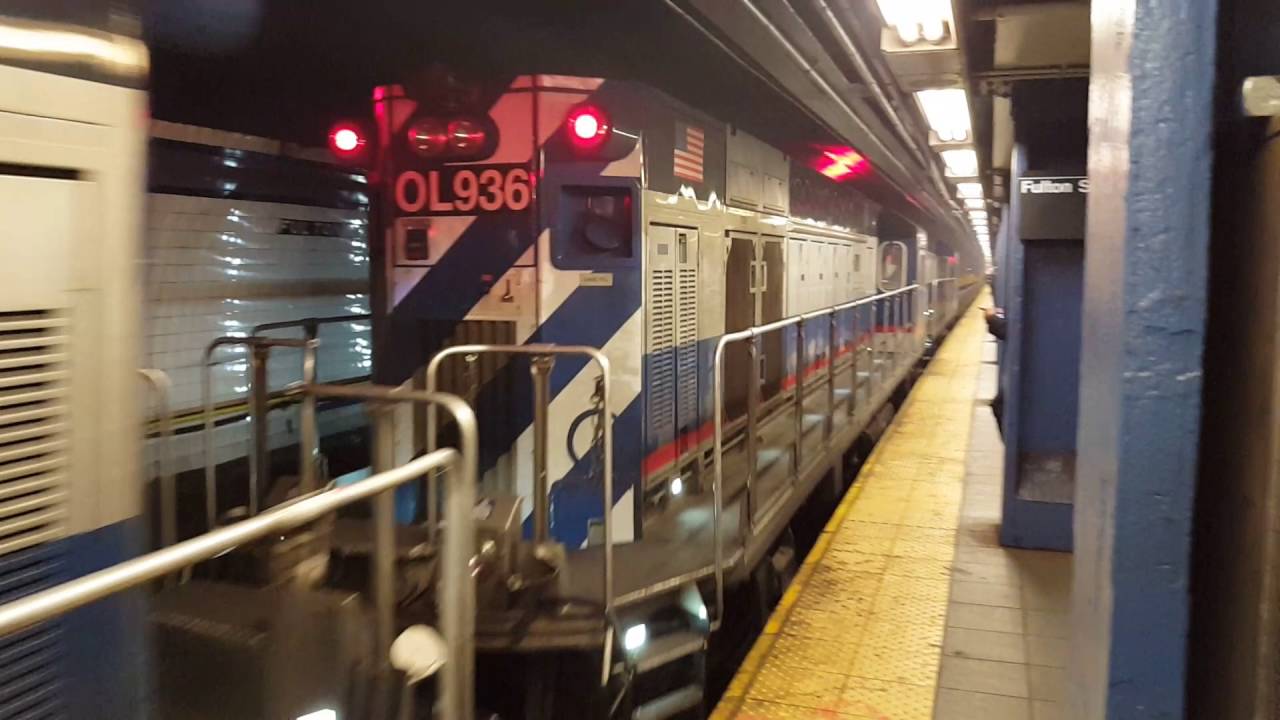 MTA Subway: Continuous Welded Rail Train At Fulton St - YouTube