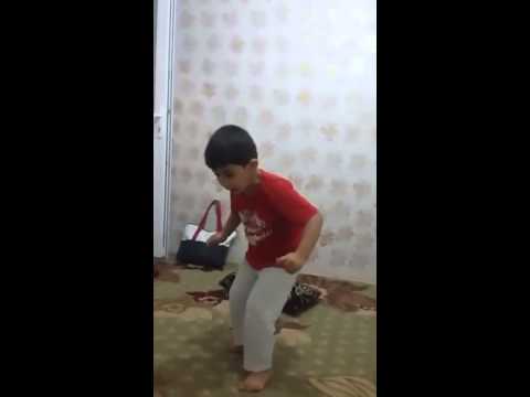 Bu çocuk fırlama😁😂