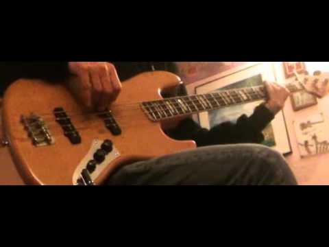Jazz Bass 1976 w/ pu CS60 Fender - YouTube