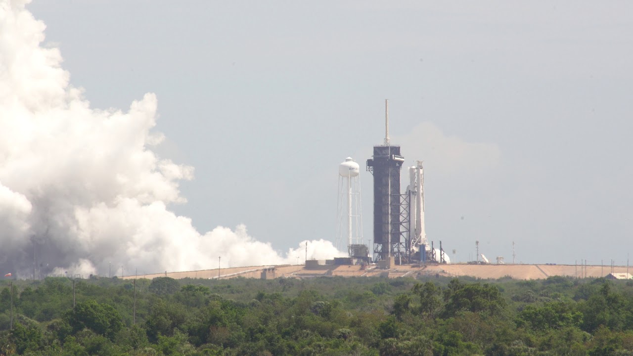 4/5/2019 - Falcon Heavy Static Test Fire 4K - YouTube
