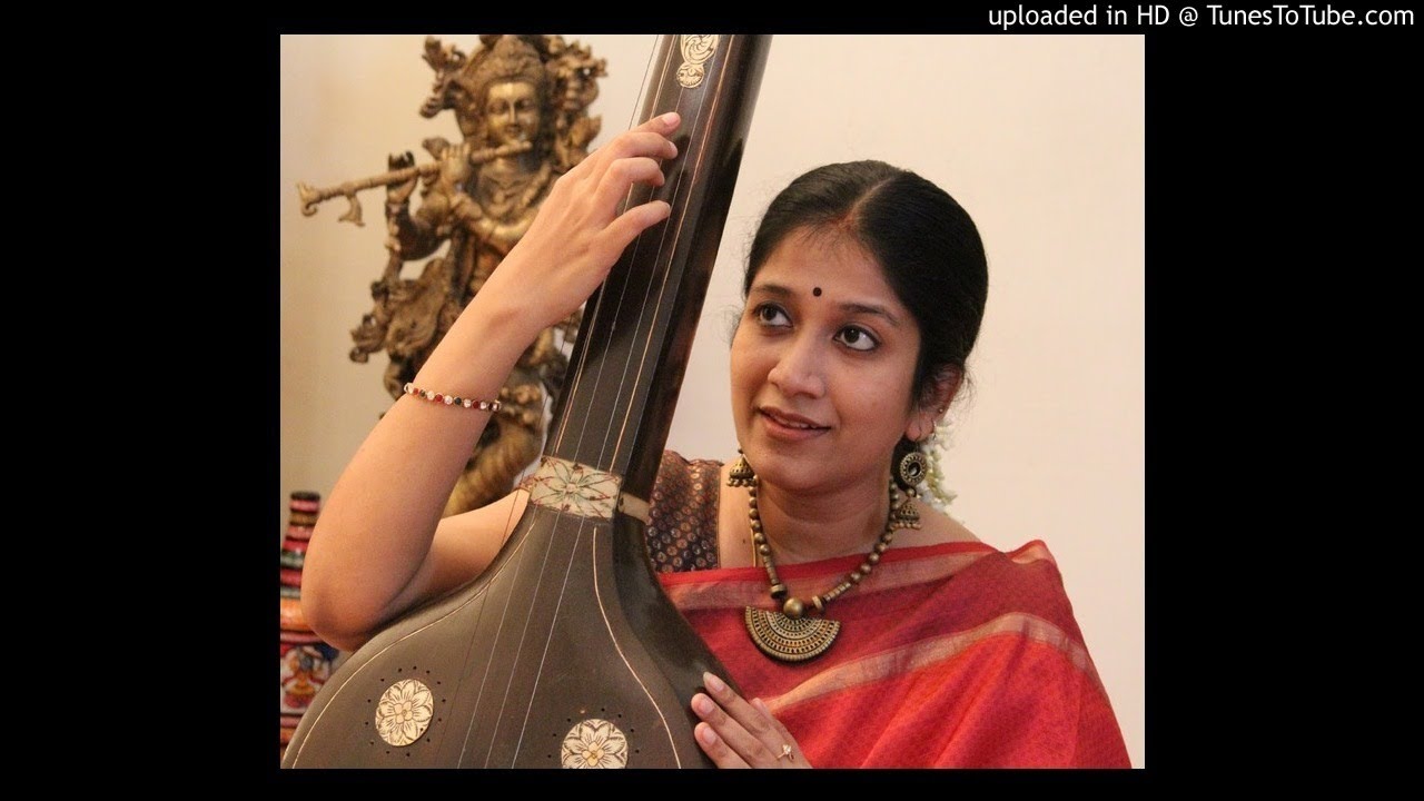 Bharathi Ramasubban - shrI kAmAkSi kAvavE - kalyANi - syAmA sAstri ...