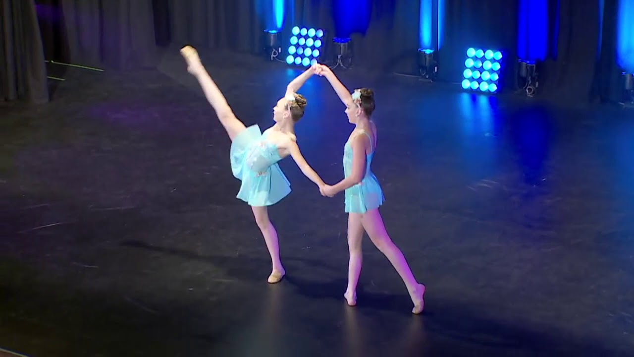 Maddie Ziegler And Kendall Vertes Audioswap Symphony Youtube