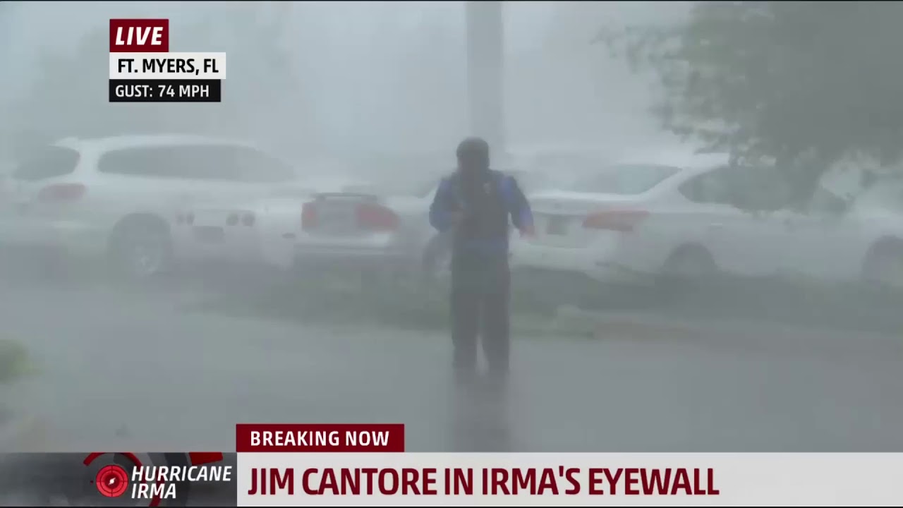 Weatherman's Microphone Blows Away in Hurrican Irma - YouTube