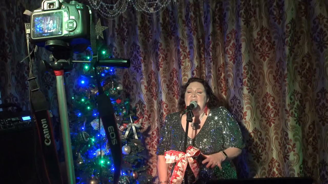 The Christmas Song- Chestnuts Roasting (Mel Torme/Robert Wells) Cover ...