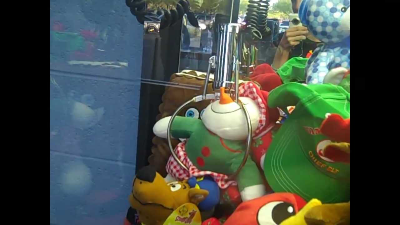 20 Amazing Claw Machine Wins - YouTube