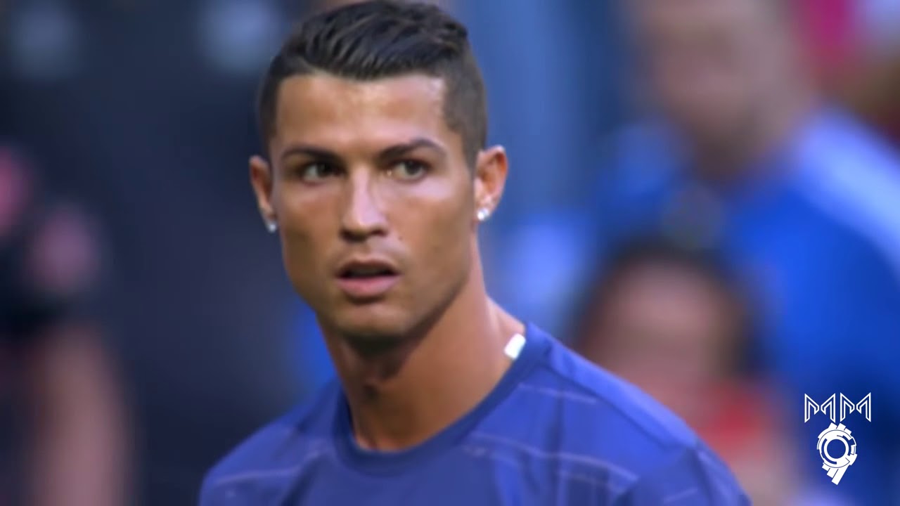 Top 10 skillfull players in football!! - YouTube