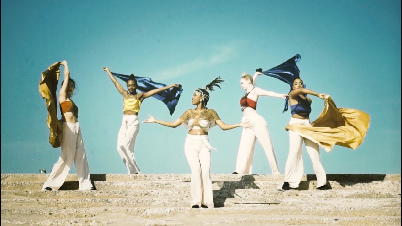 Benjamin Shaffer - Tell Me Now feat. Charmello (Official Video) - YouTube