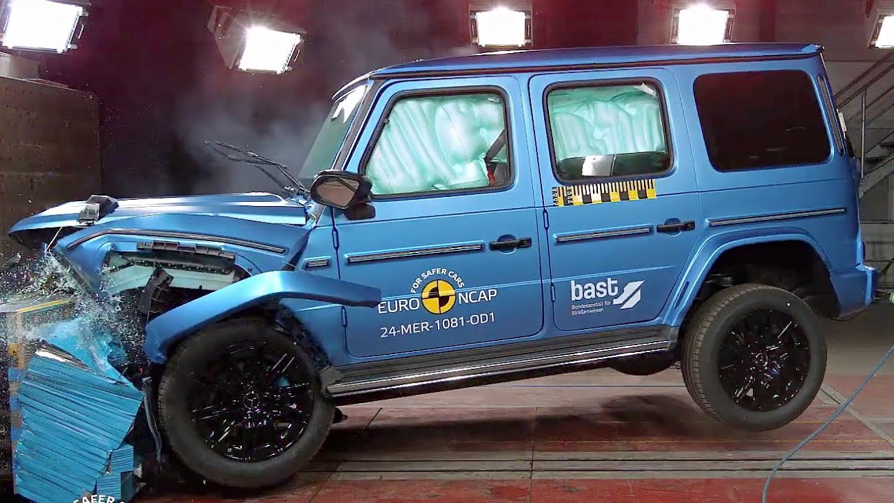 NEW Mercedes Electric G-Class CRASH TEST (2024) - YouTube