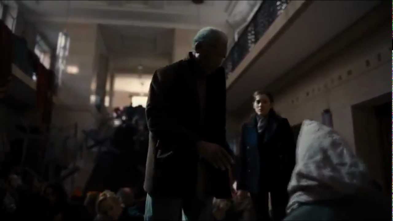 The Dark Knight Rises Bruce Wayne And Selina Kyle