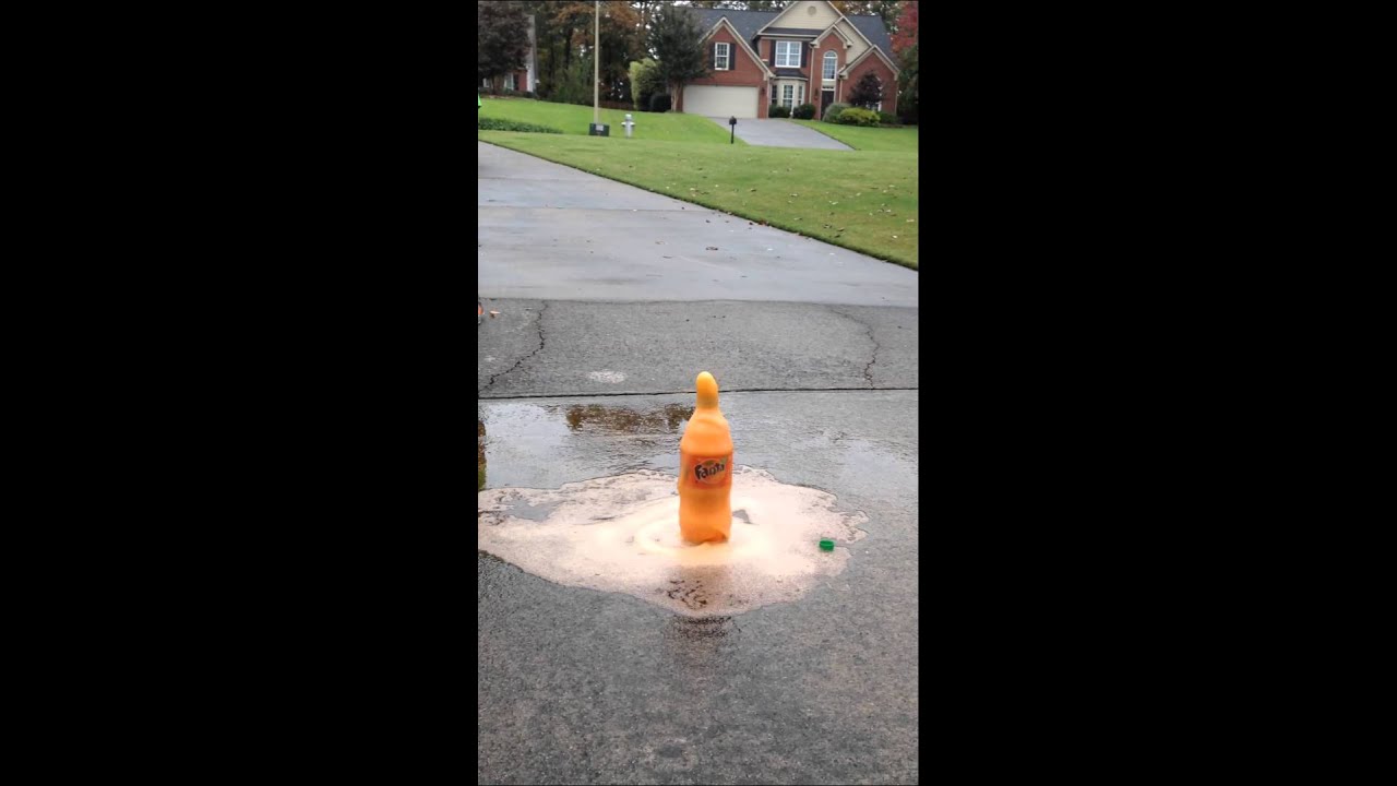 Fanta Orange & Mentos - YouTube