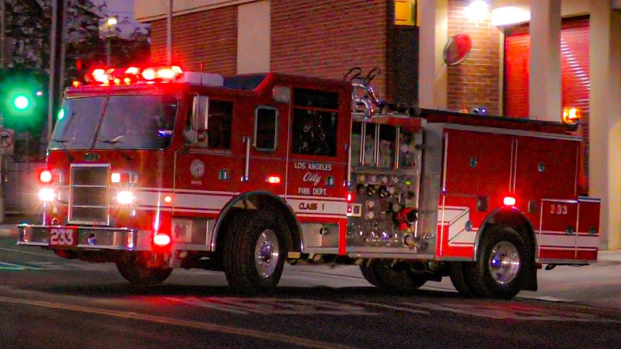 LAFD Light Force 33 Responding x2 - YouTube