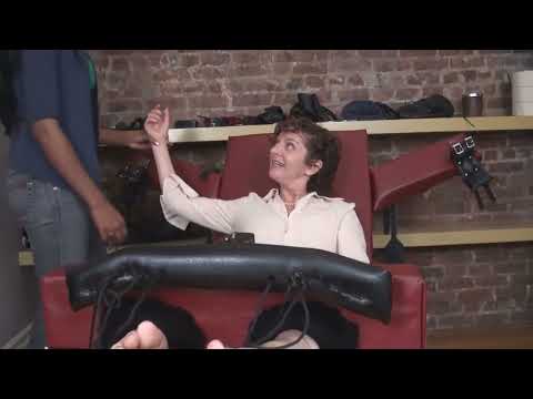 Ms Elizabeth Feet tickled