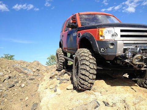 RC Scale Crawler 4x4 - LR3 Climbing the Rocky Mountain - YouTube