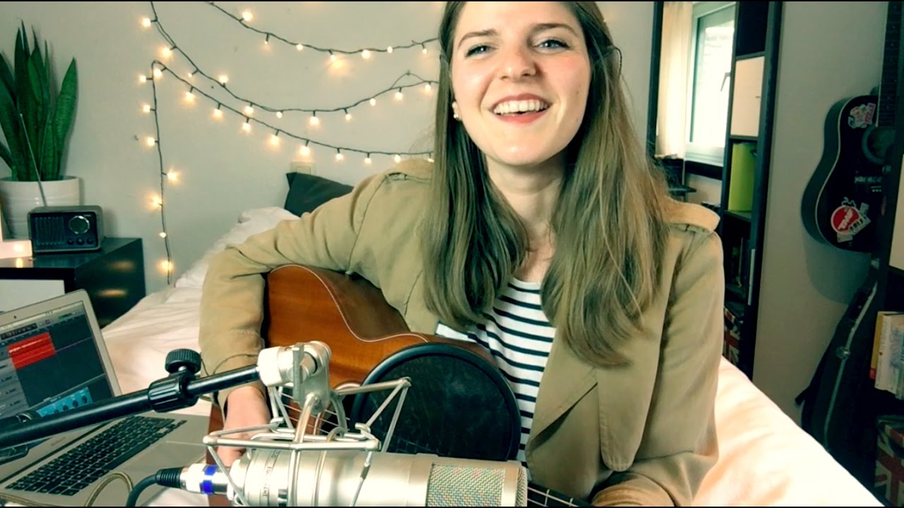 Sia ft. David Guetta - Titanium (Cover By Lisa Castelli) - YouTube