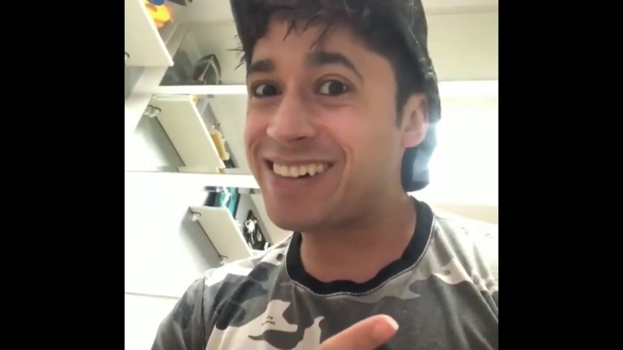 MARCELO BENY, O BANANINHA DEIXA AQUELE ABRAÇO PRA VOCÊS... - YouTube