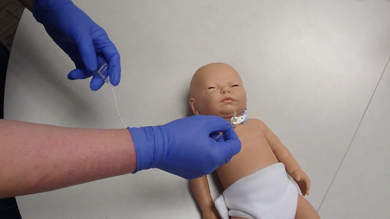 Suction and Plugged Trach - YouTube